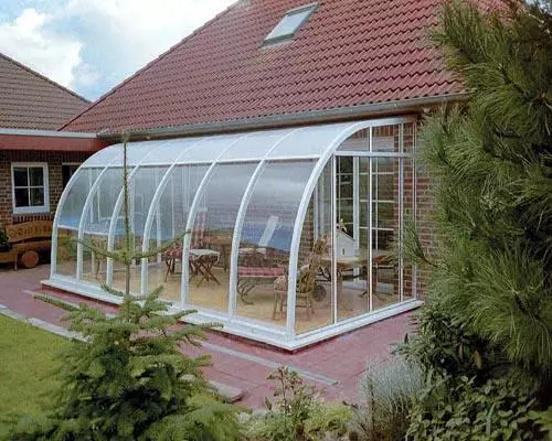 Idee per la veranda e il gazebo del policarbonato nel paese