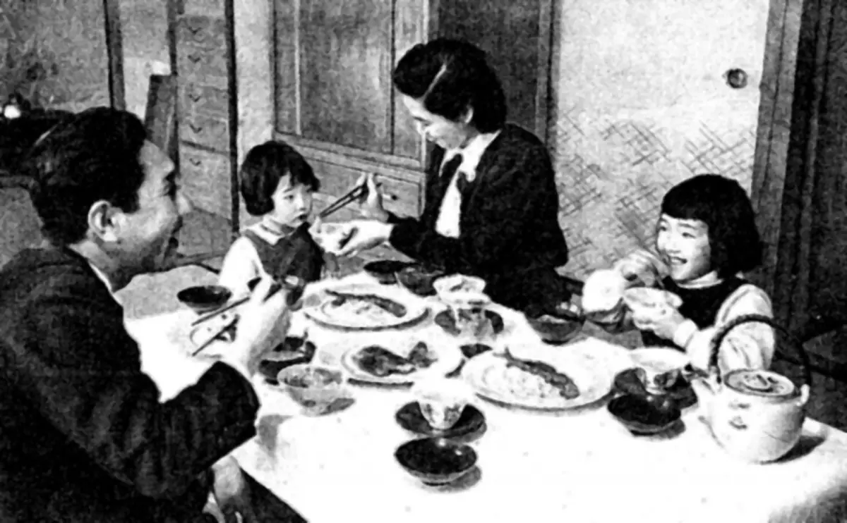 Rargas de Japón: Alquiler de Hablar Familia 4533_3
