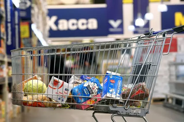 8 Nieoczekiwane wnioski dotyczące jedzenia w 3500 rubli. na miesiąc 4727_3