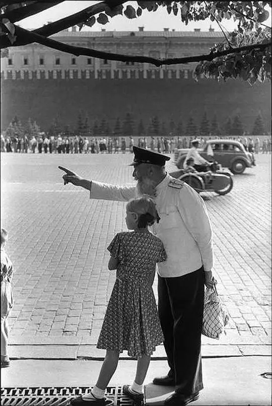 Unión soviética-1954 a través de los ojos de un fotógrafo francés 7350_16