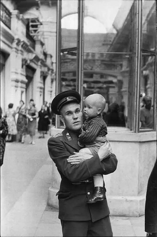 Padomju Savienība-1954 caur franču fotogrāfa acīm 7350_21