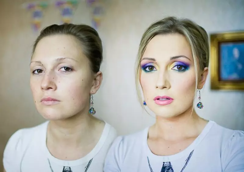 Makeup sihir ti seniman makeup Rusia 7664_9