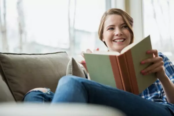 9 کتابیں جو ہنسی کی وجہ سے ہوتی ہیں