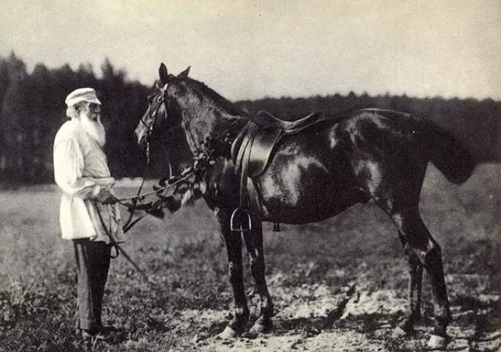 30 Fotoen vu berühmte Leit vun Zäite vun der USSR 8522_14