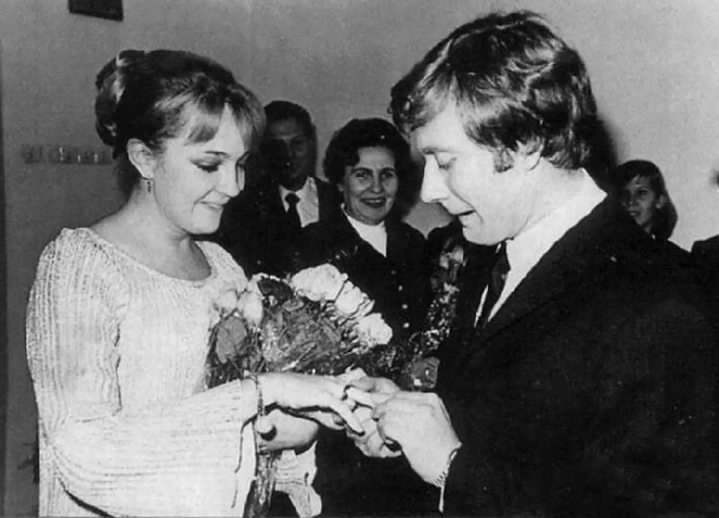 13 Сватбени снимки на съветските знаменитости 8618_4