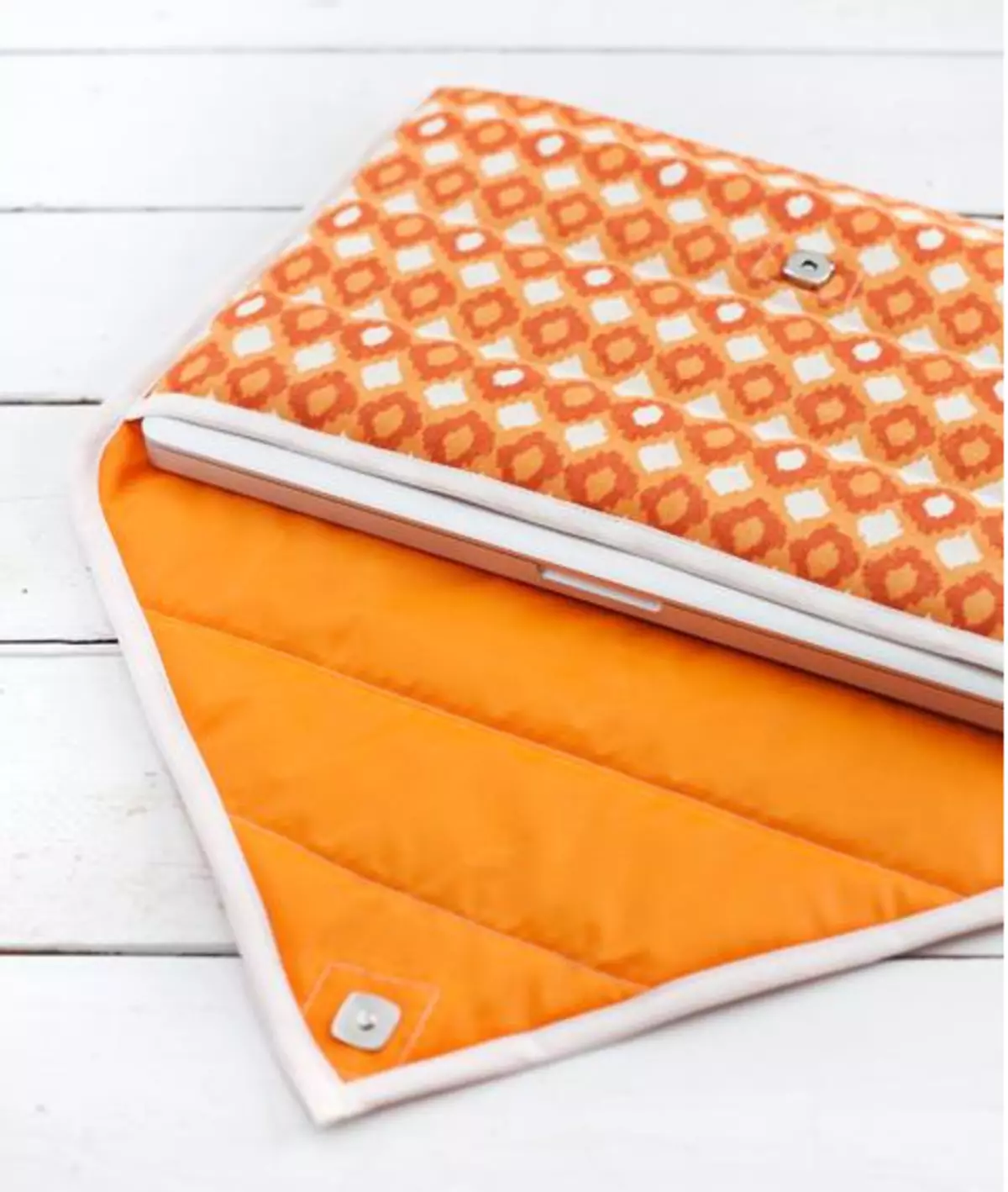 How to sew a laptop case with your own hands