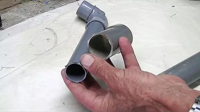 How to connect PVC pipes without connector 1185_1