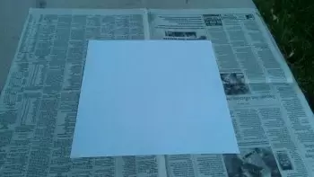 Як самостійно зробити малюнок спреєм за допомогою трафарету 3502_10