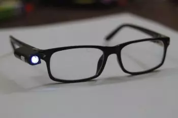 LED懐中電灯を内蔵した自家製メガネ 3742_1