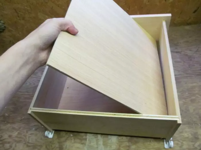 Hoe maak je een cache in een doos met een schriftelijke tafel 471_25