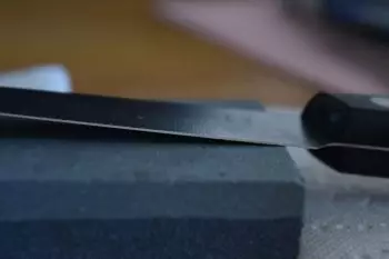 How to get a knife with a sharpening stone