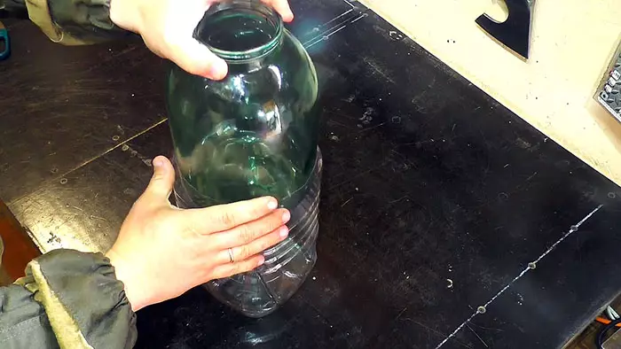 Πώς να φτιάξετε ένα γυάλινο βάζο 5987_3