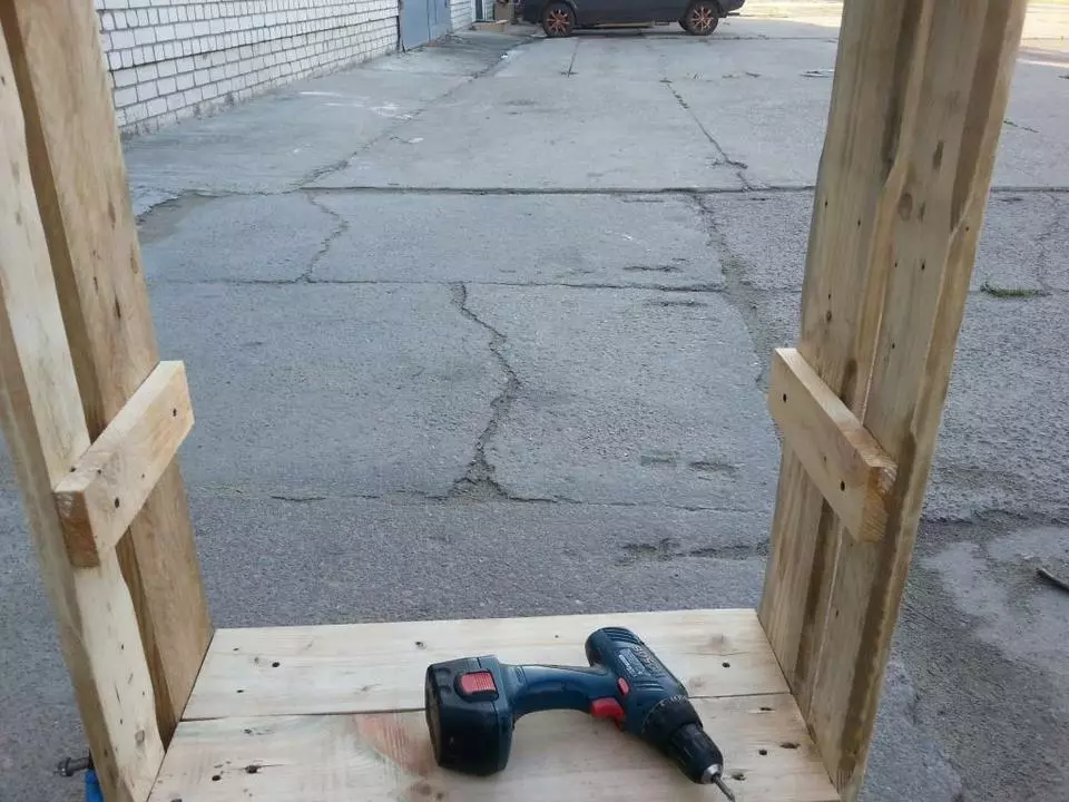 ما یک قفسه پالت چوبی را ساختیم 6035_9