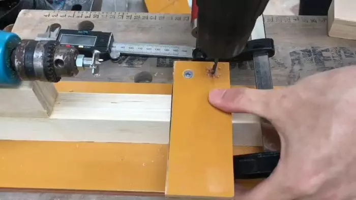 The easiest lathe of a drill