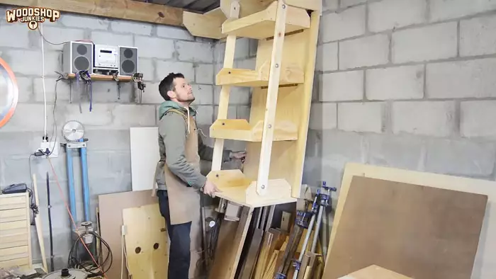 Hoe opschortende planken in de garage of workshop die geen plaats innemen