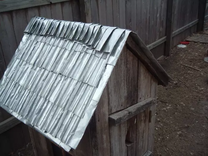 Покрівля даху з алюмінієвих банок