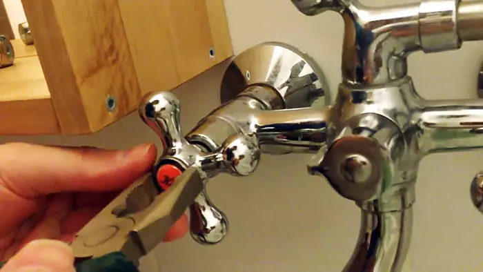 Drips water tap: how to eliminate water leakage? 6294_2