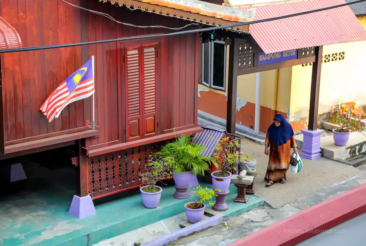 Malacca - έγχρωμη πόλη της Μαλαισίας