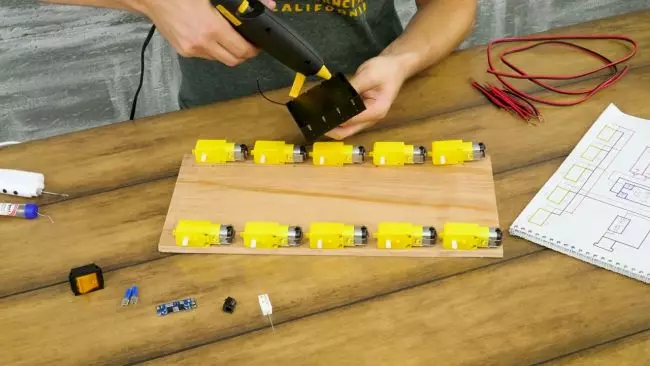 Як зробити прості електричні «роликові ковзани» своїми руками! 6510_10