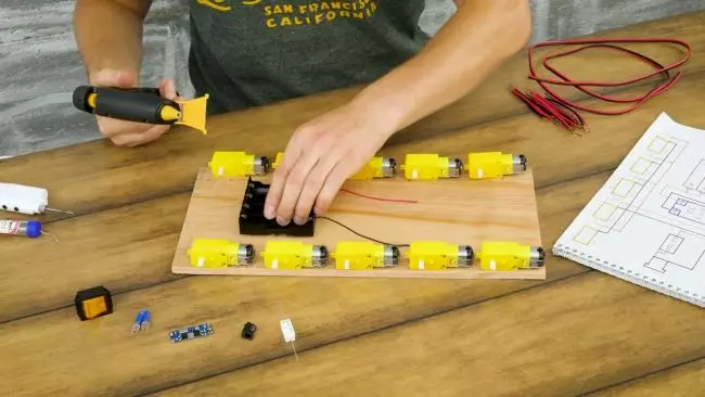 Як зробити прості електричні «роликові ковзани» своїми руками! 6510_11