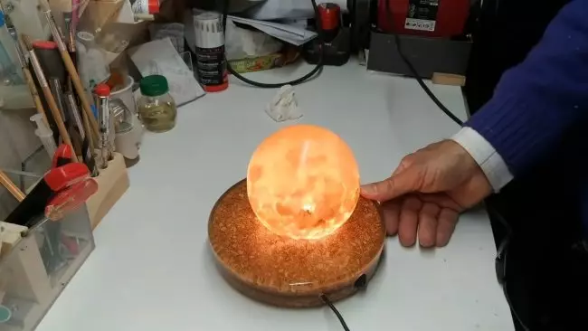 Jak udělat lampu ve formě slunce 657_69