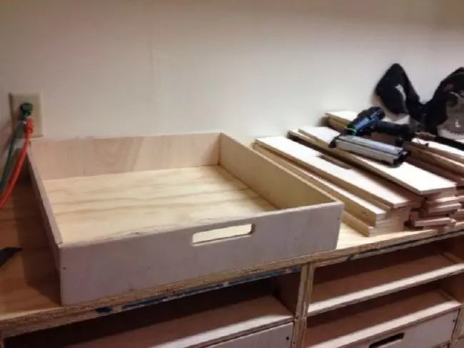 Једноставне гаражне кутије и радне табле 6589_7