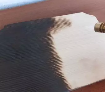 Cutting board of burned wood 6861_3