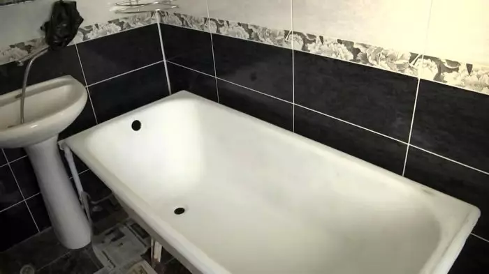 Banyo sıvısı akrilik restorasyonu kendin yap 6918_16