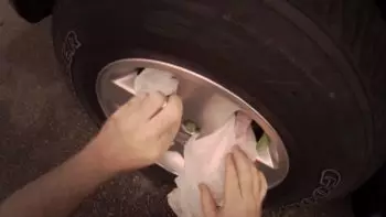 How to paint discs auto not removing the wheels 6951_4
