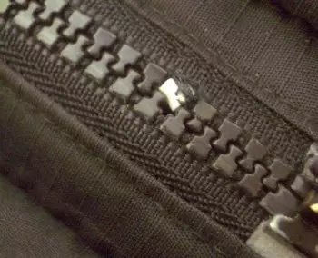 Reparación Zipper Zipper. 7210_1