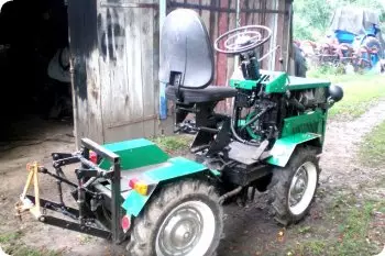 Sabuk traktor krasan 4 + 4: Nggawe tangan sampeyan kanthi mesin saka Oka 7387_6