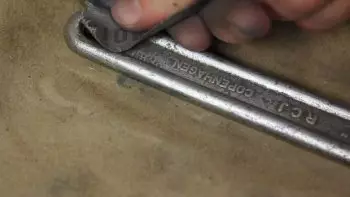 Πώς να αφαιρέσετε τη σκουριά από το εργαλείο με τα χέρια σας 7422_6
