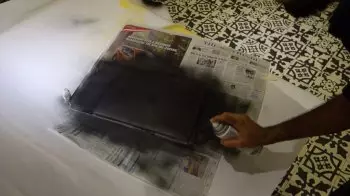 Kuidas maalida sülearvuti oma kätega 7444_7