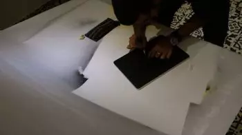 Kuidas maalida sülearvuti oma kätega 7444_9
