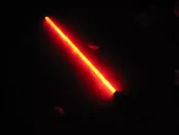 Thanh kiếm ánh sáng từ Star Wars 7731_4