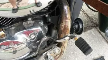 Si të Plaganizoni në mënyrë të pavarur motorin 7936_3