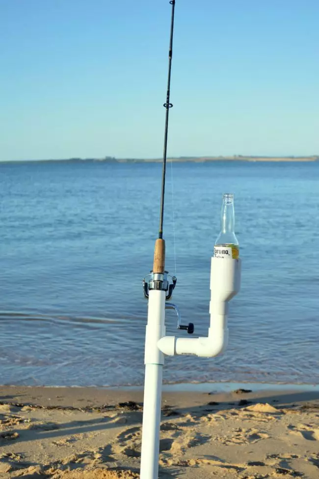 Titular de las cañas de pesca de los tubos de PVC para la pesca perezosa. 877_1